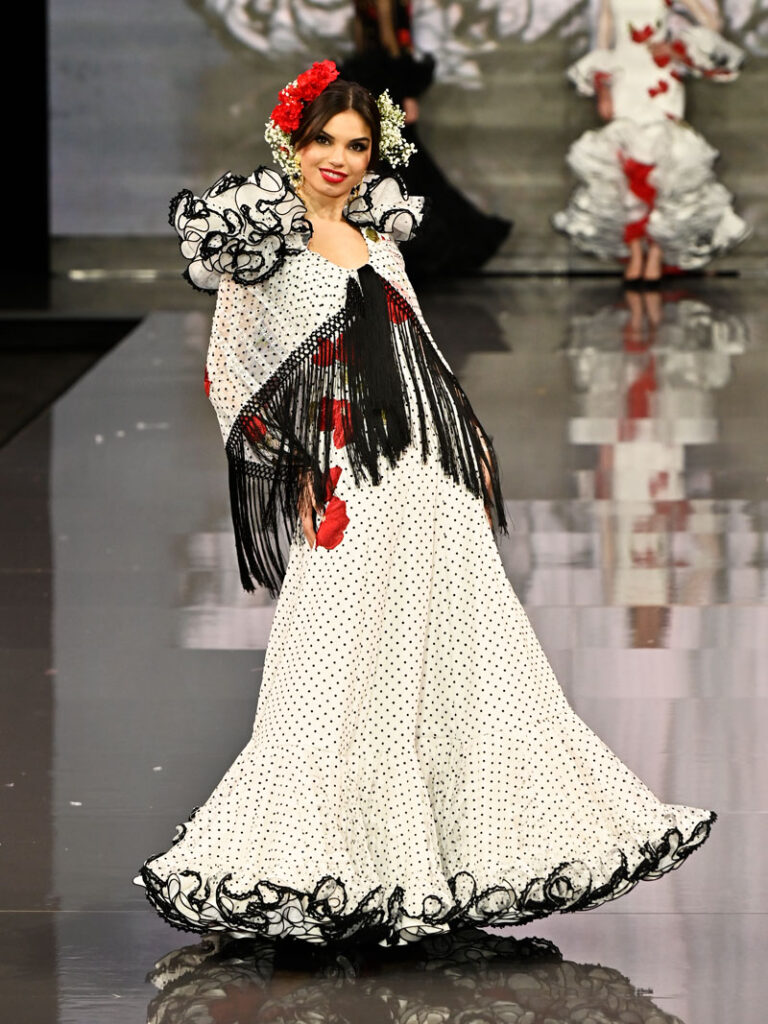 Moda Flamenca - Sara de Benítez | Diseñadora de moda